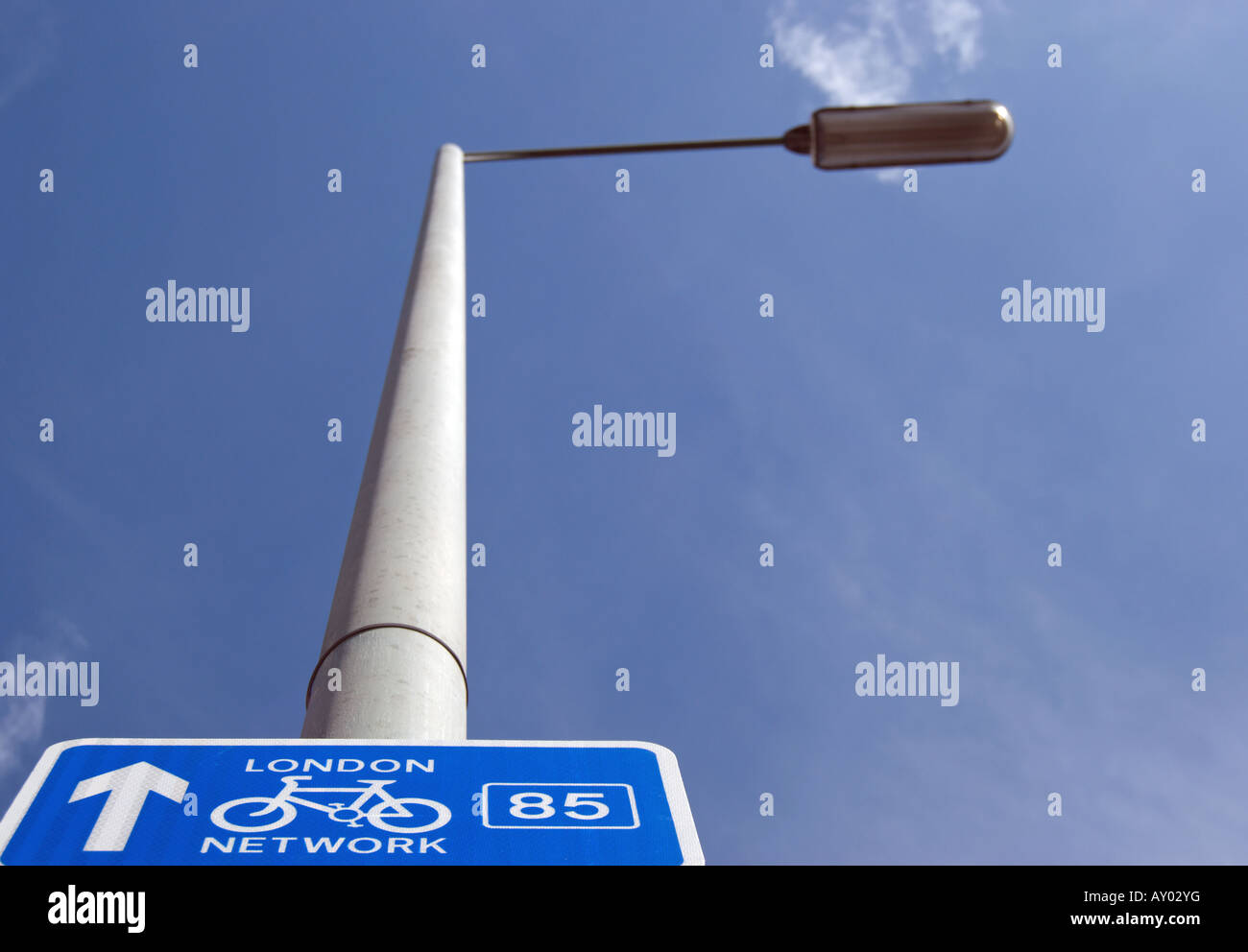 blue and white british road sign indicating the london cycle network ...