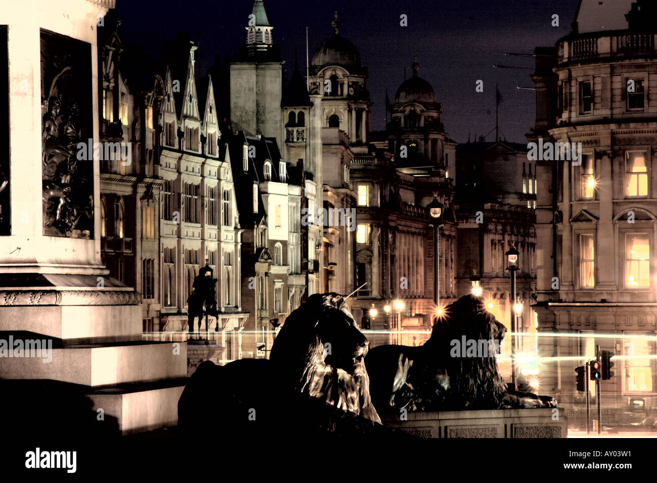 Charring cross trafalgar square hi-res stock photography and images - Alamy