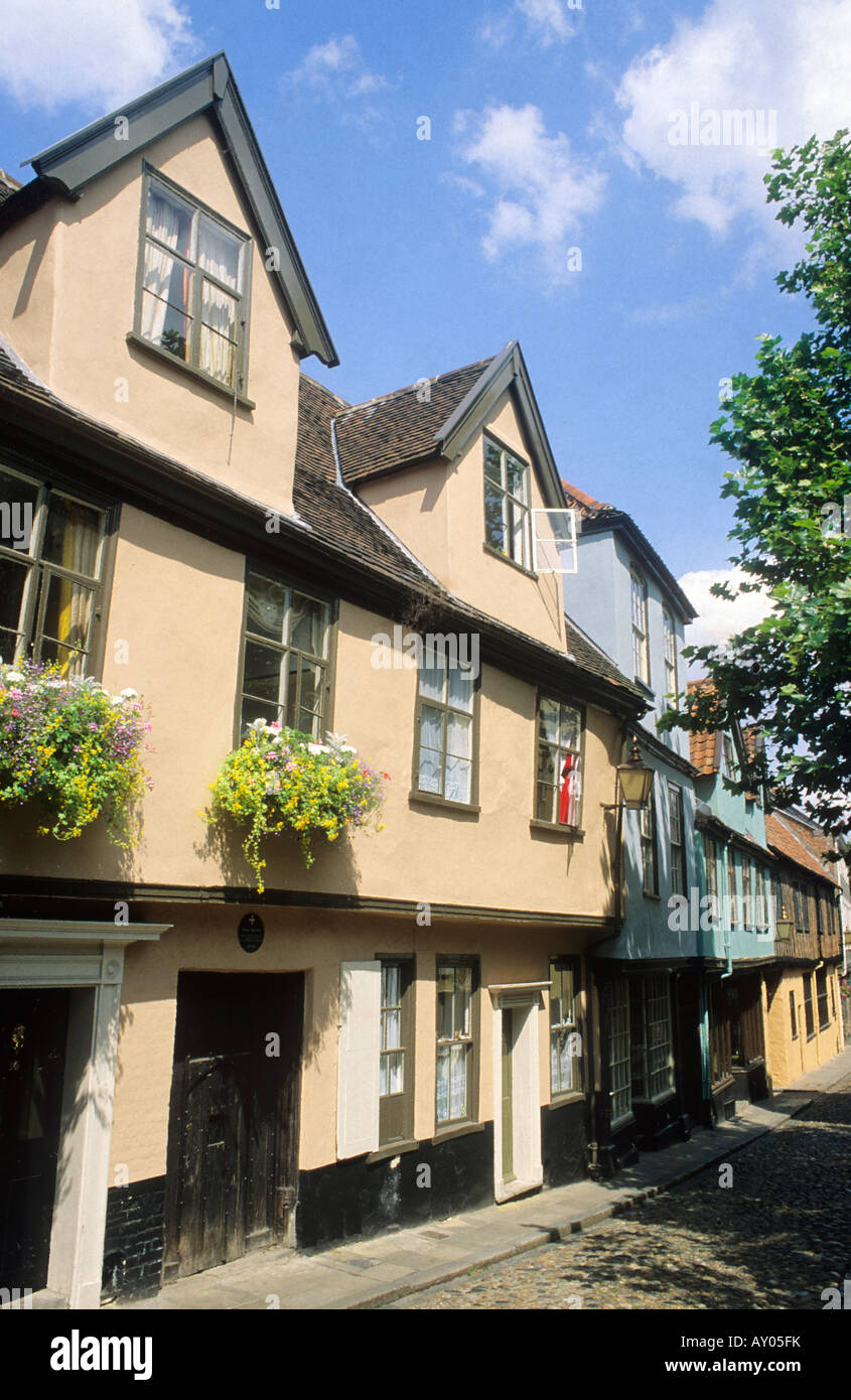 Norwich Elm Hill Norfolk pretty cobbled English city street gables ...