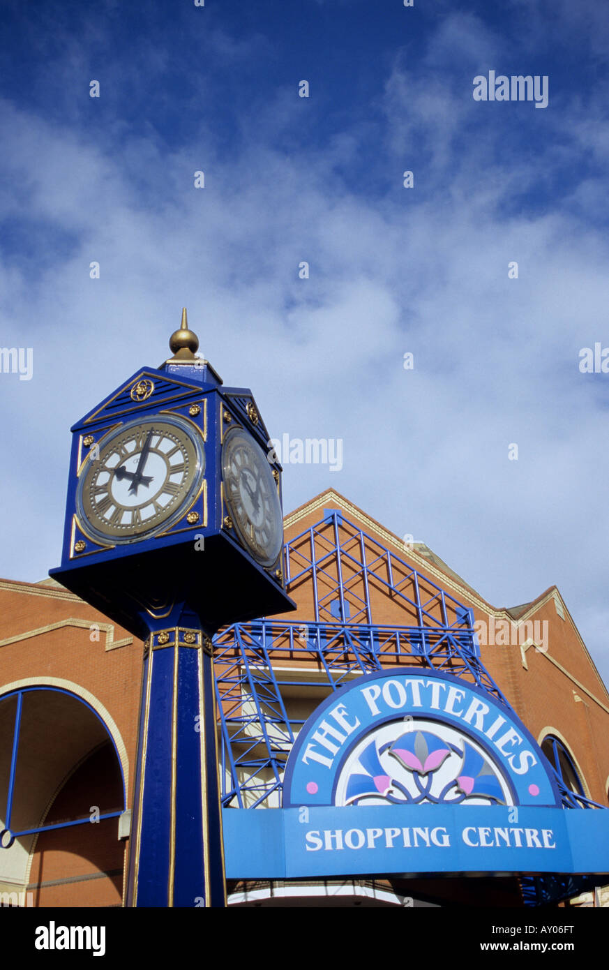 Hanley's Famous Clock And Potteries Shopping Centre Stock Photo - Alamy