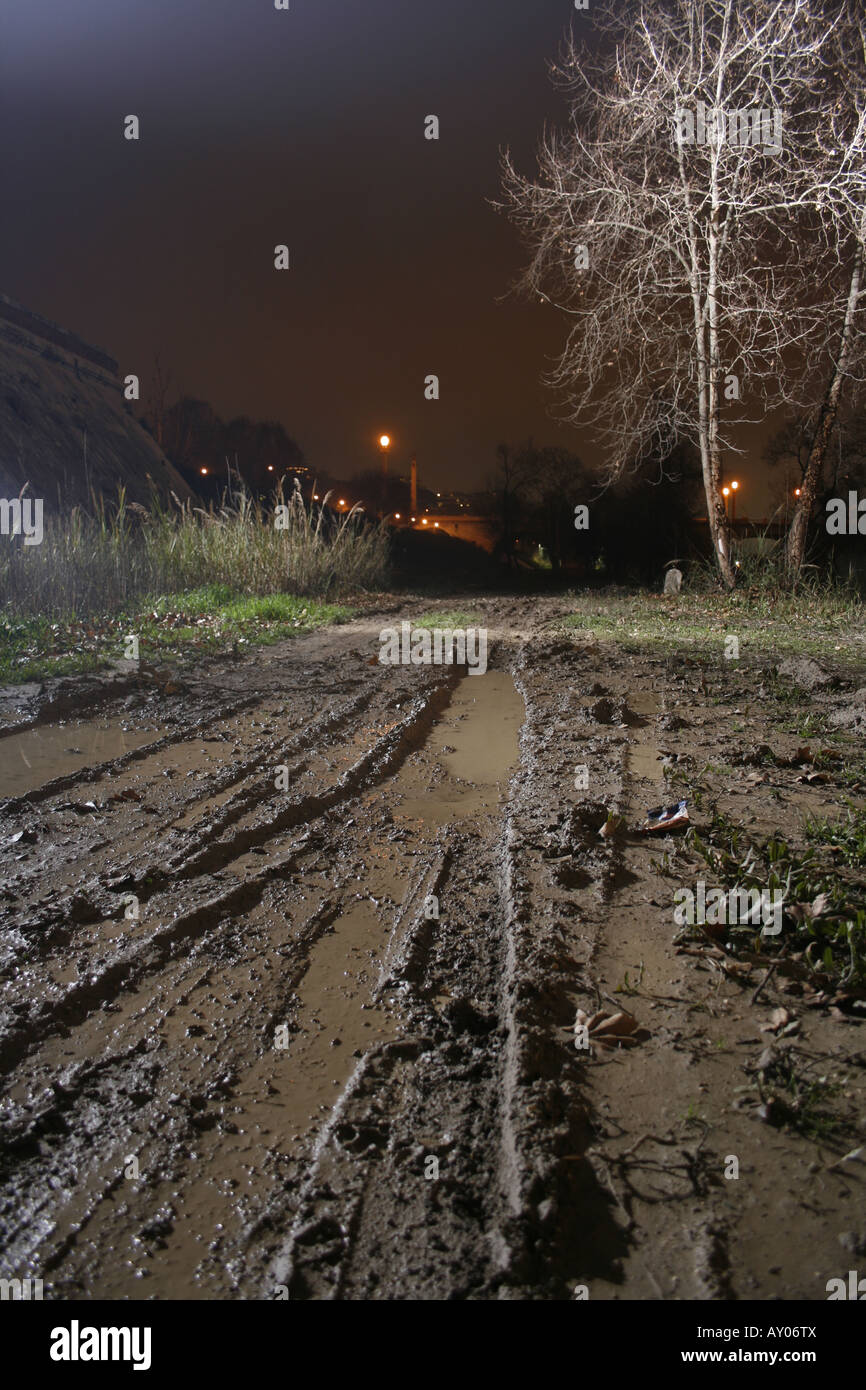 Car road field night rain hi-res stock photography and images - Alamy