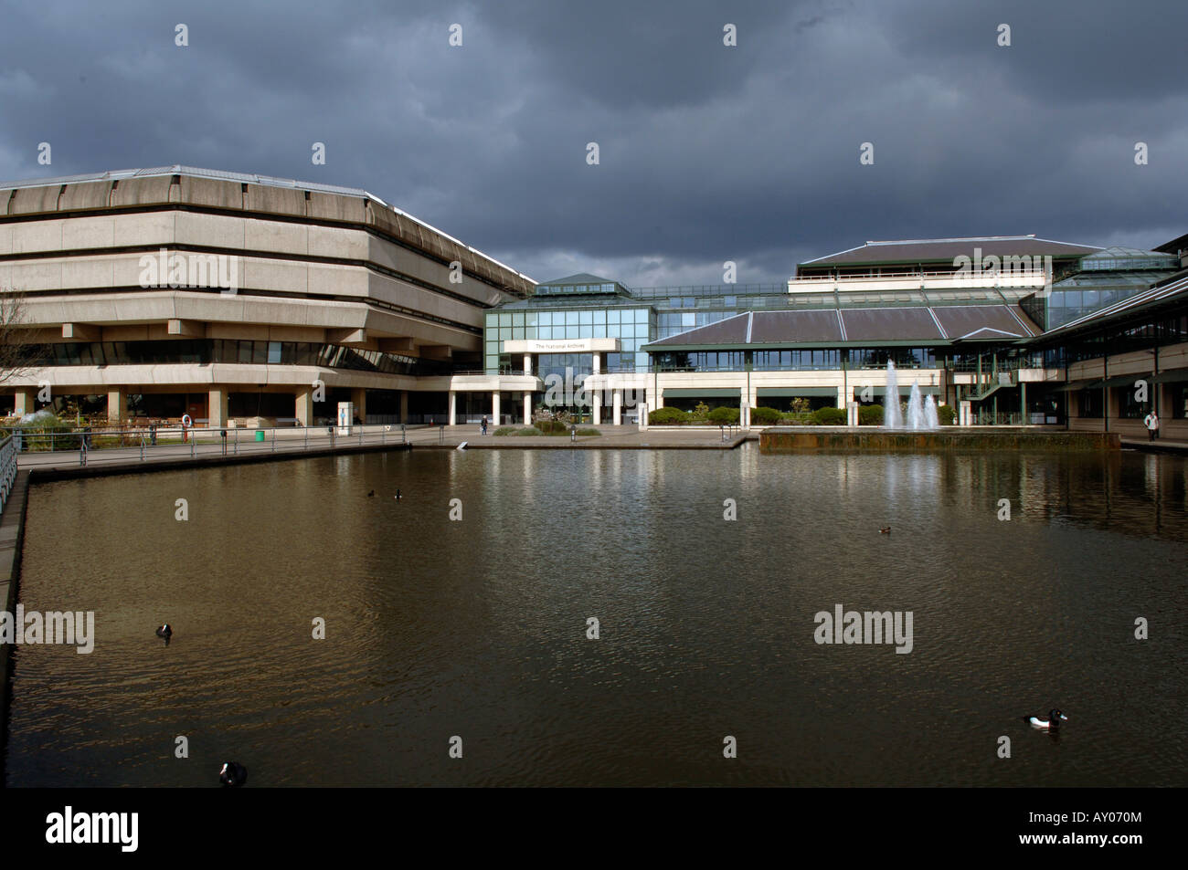 Public records office kew london hi-res stock photography and images ...