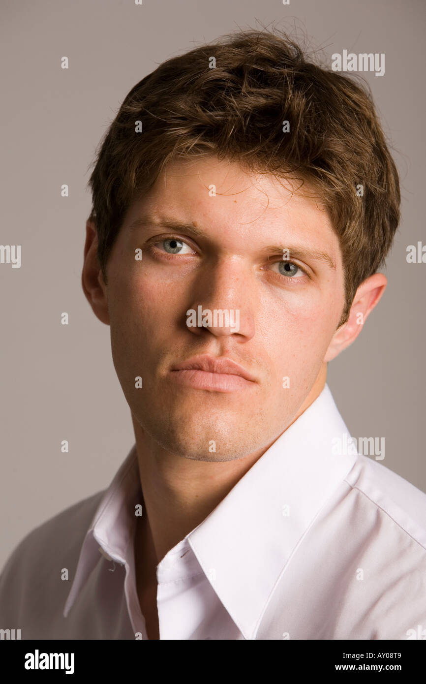 Young short hair business hi-res stock photography and images - Alamy