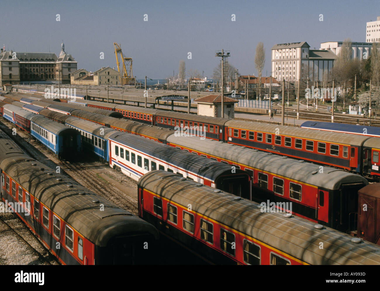 Train istanbul hi-res stock photography and images - Alamy
