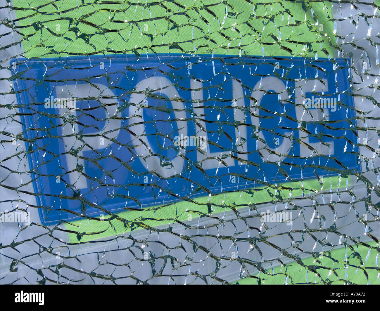 Looking through broken vehicle glass Police British Police Great ...