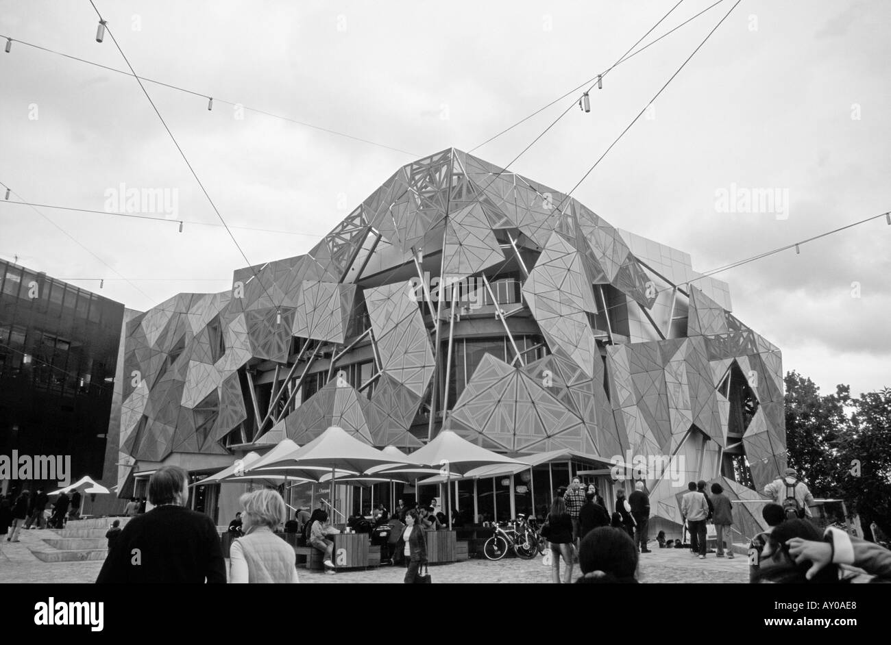 Australia victoria melbourne pavement Black and White Stock Photos ...