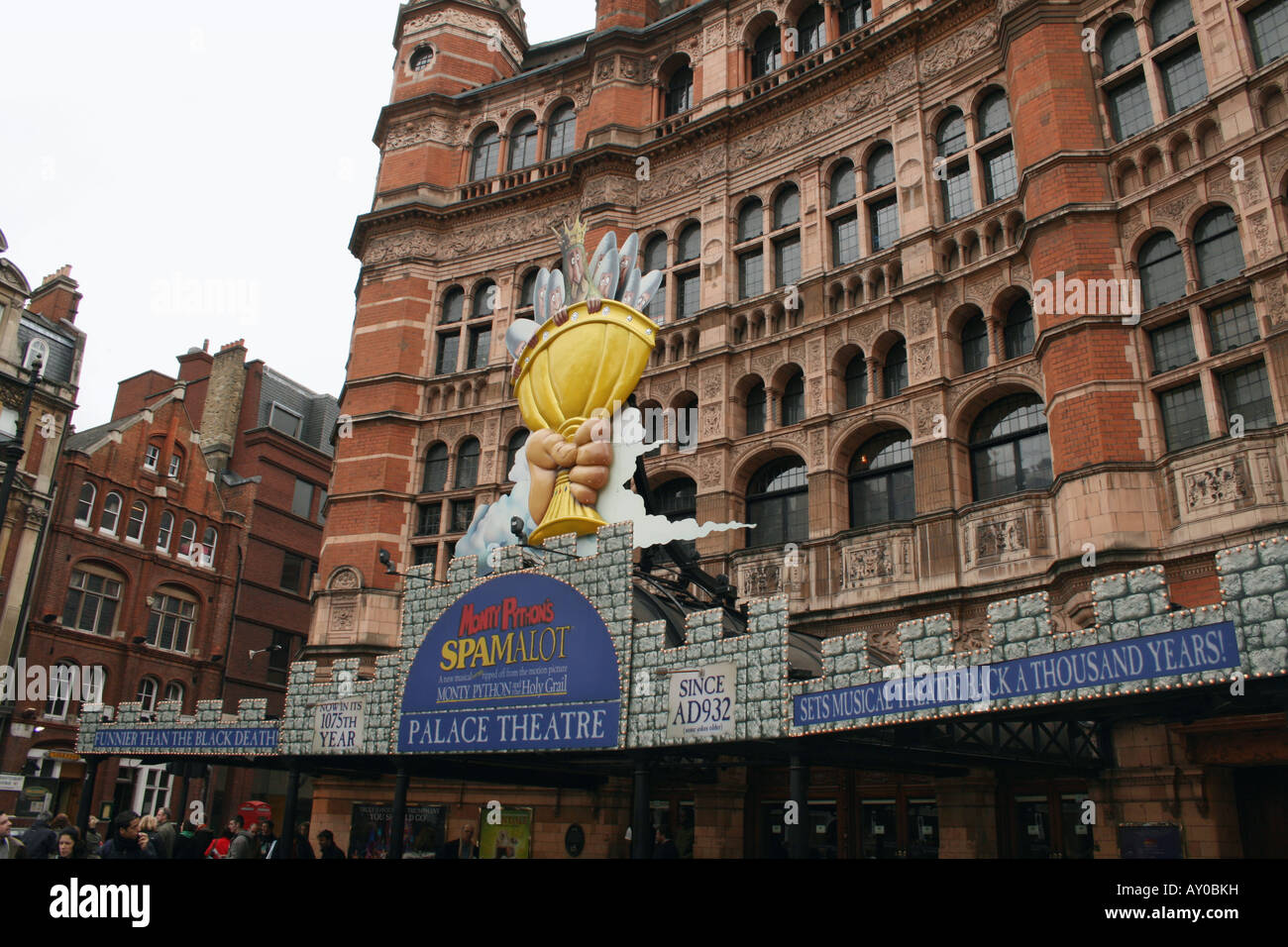 Exterior view of Palace Theatre showing Monty Python's Spamlot London ...
