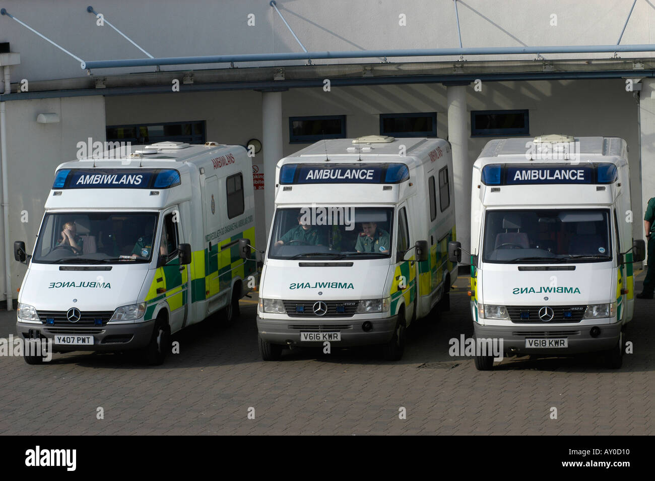 Cardiff University Hospital Of Wales High Resolution Stock Photography ...