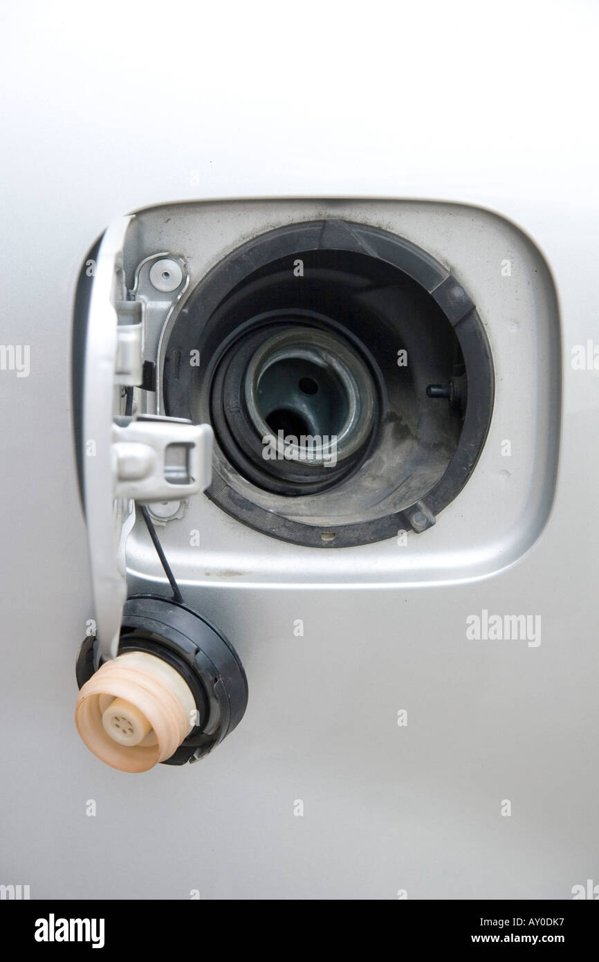 Supplying fuel hi-res stock photography and images - Alamy