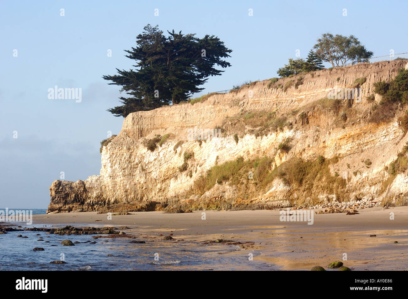 Santa barbara leadbetter beach hi-res stock photography and images - Alamy