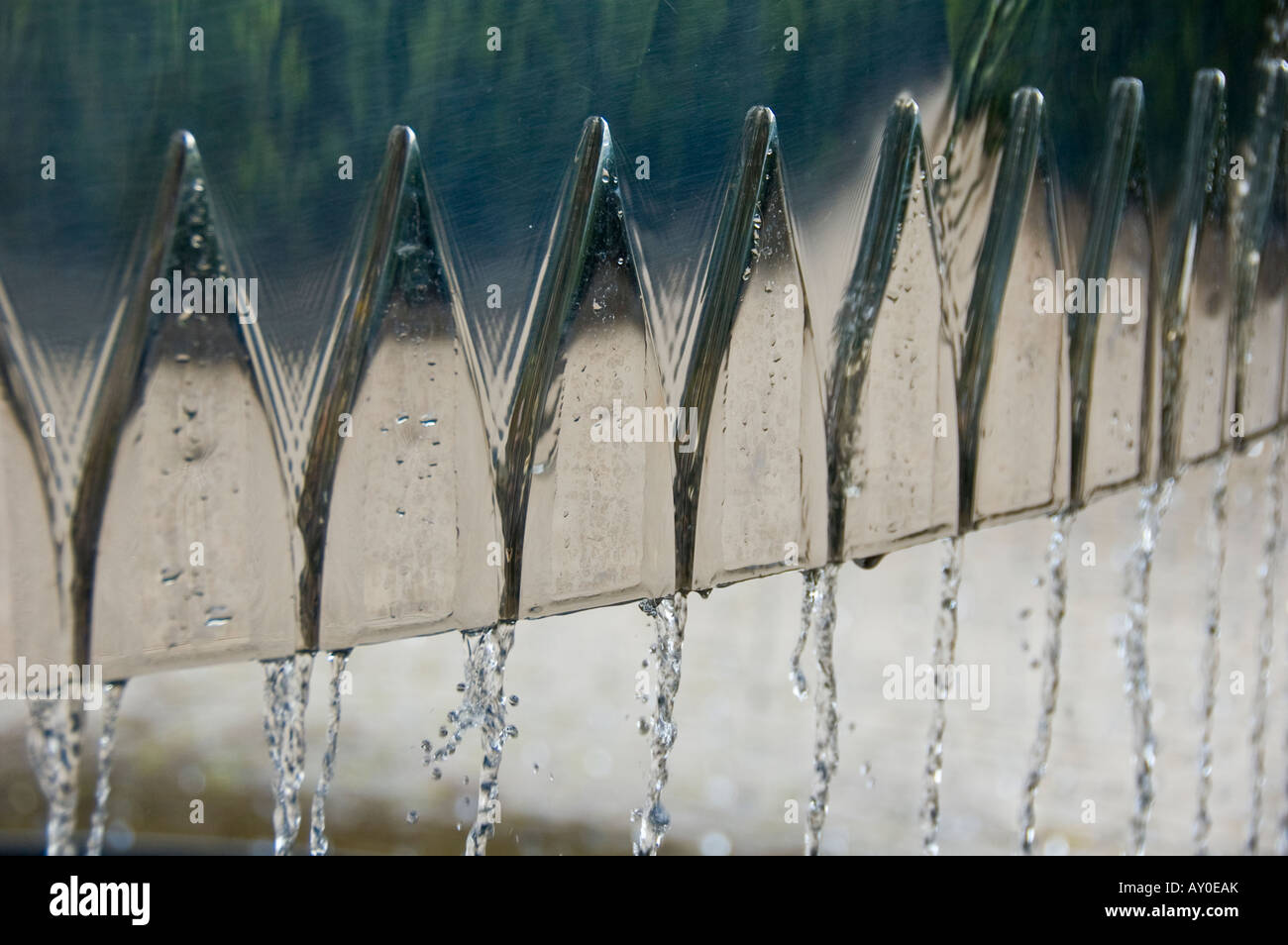 Running water feature hi-res stock photography and images - Alamy