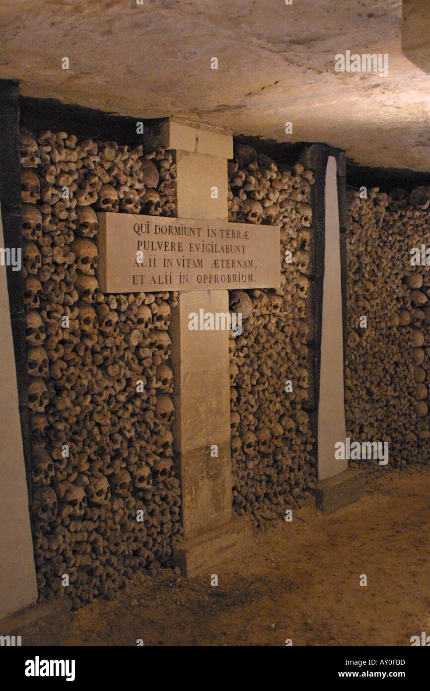 Catacombs human skulls bones hi-res stock photography and images - Alamy