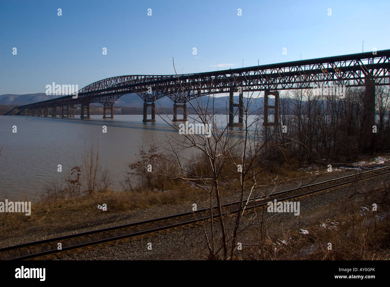The Beacon Newburgh Bridge Stock Photo - Alamy