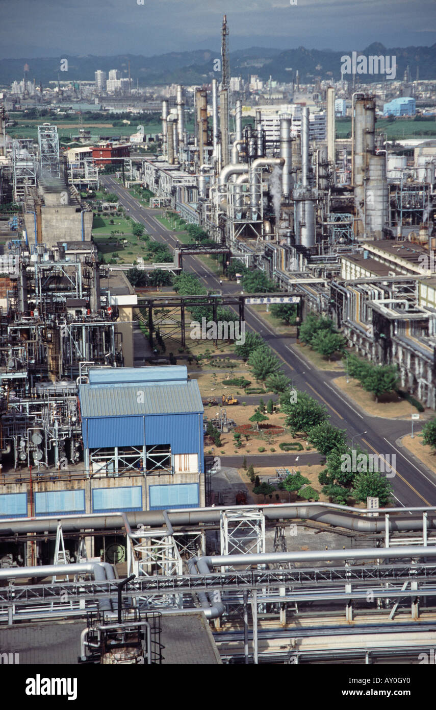 Overview of China Petroleum Oil and gas installation in Khaosiung ...