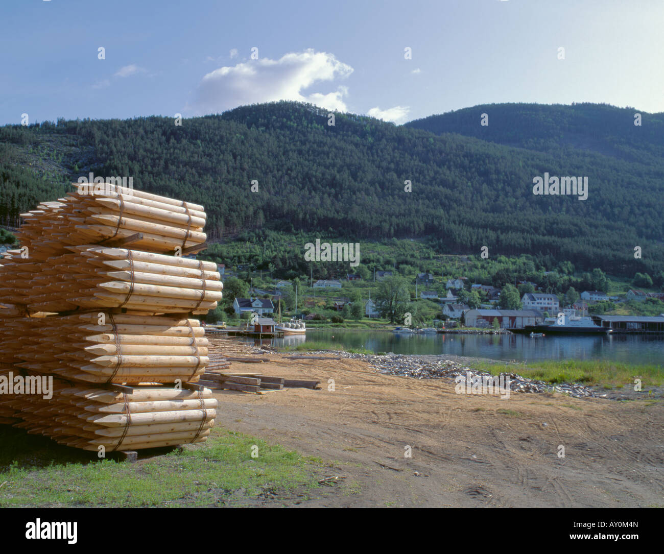 Turned wood posts hi-res stock photography and images - Alamy