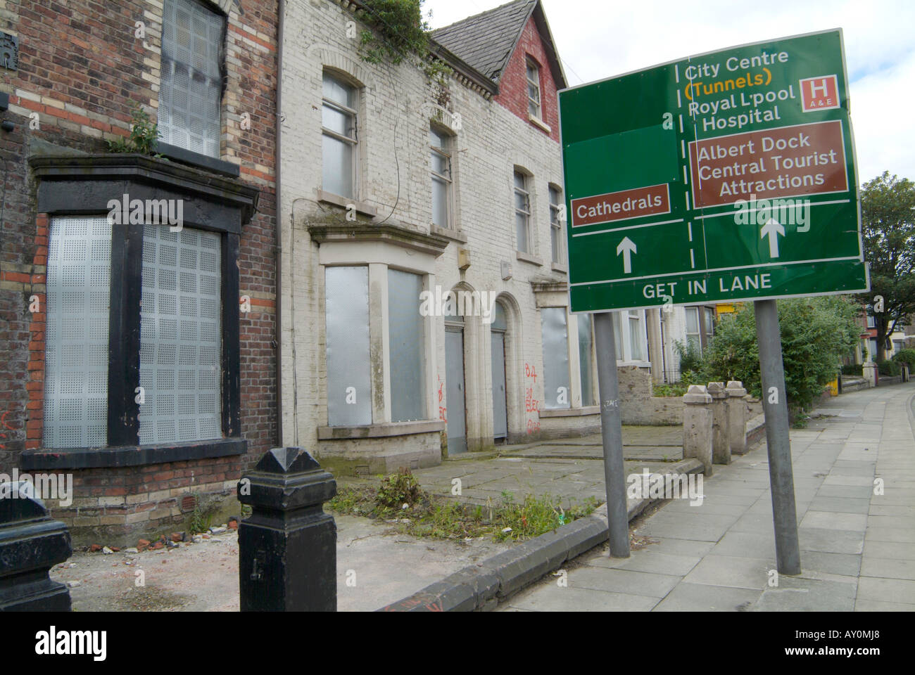 Deserted and derelect buildings on Edge Lane in Edge Hill district of ...