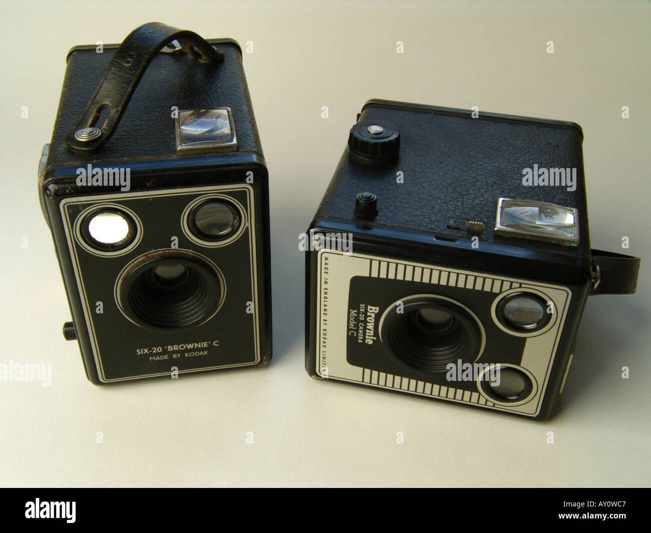 Box brownie camera 2 hi-res stock photography and images - Alamy