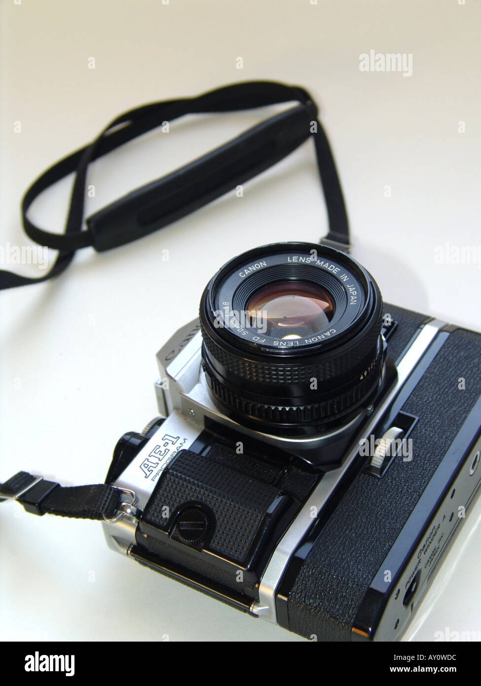Canon ae 1 film camera hi-res stock photography and images - Alamy