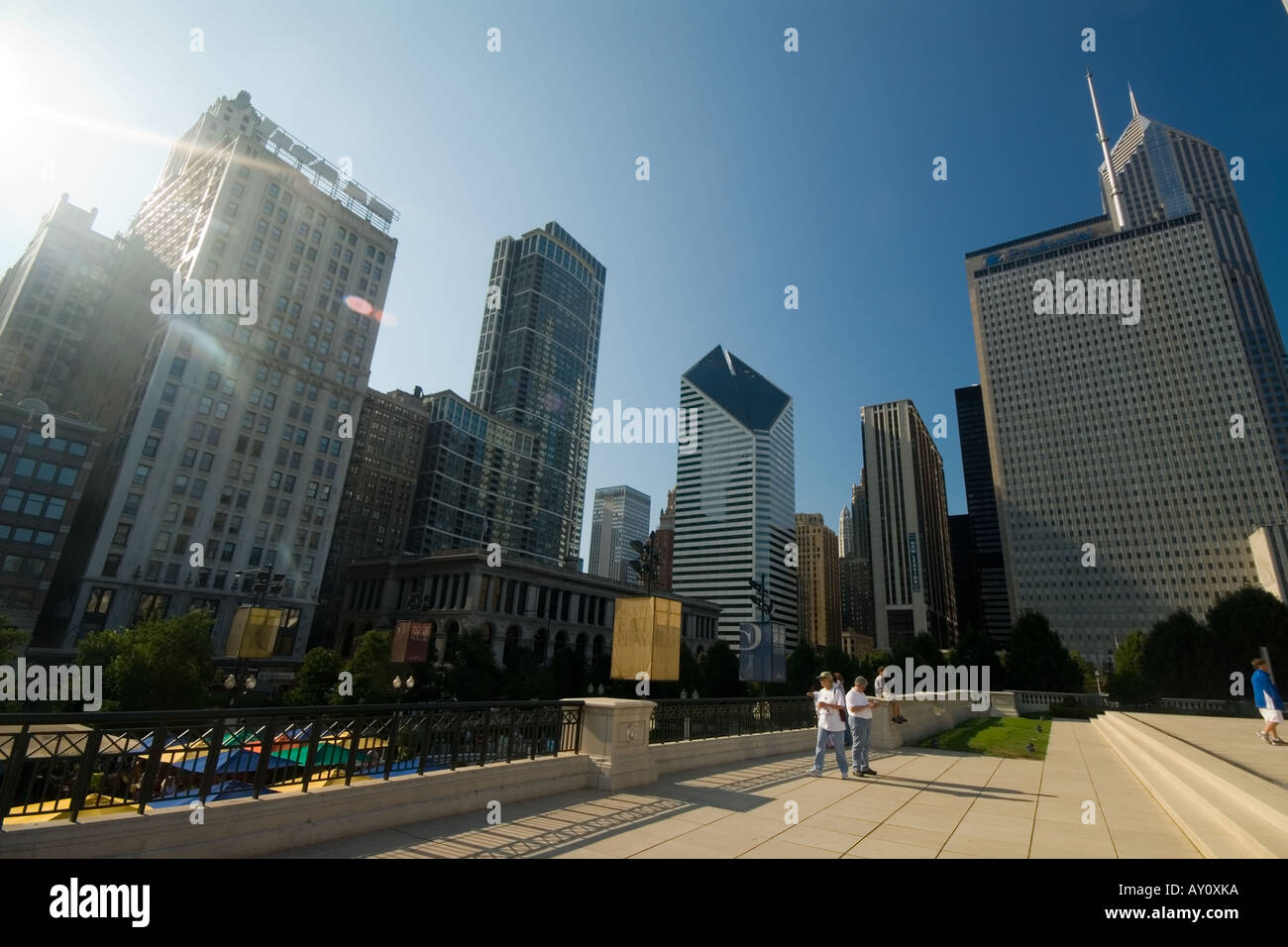 Chicago cityline hi-res stock photography and images - Alamy