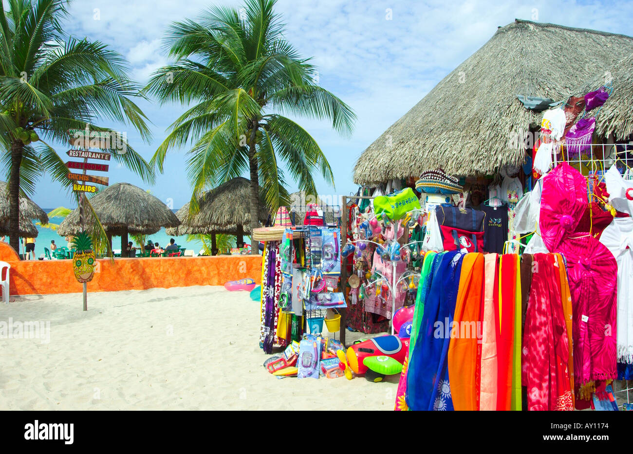Local craft sale hi-res stock photography and images - Alamy