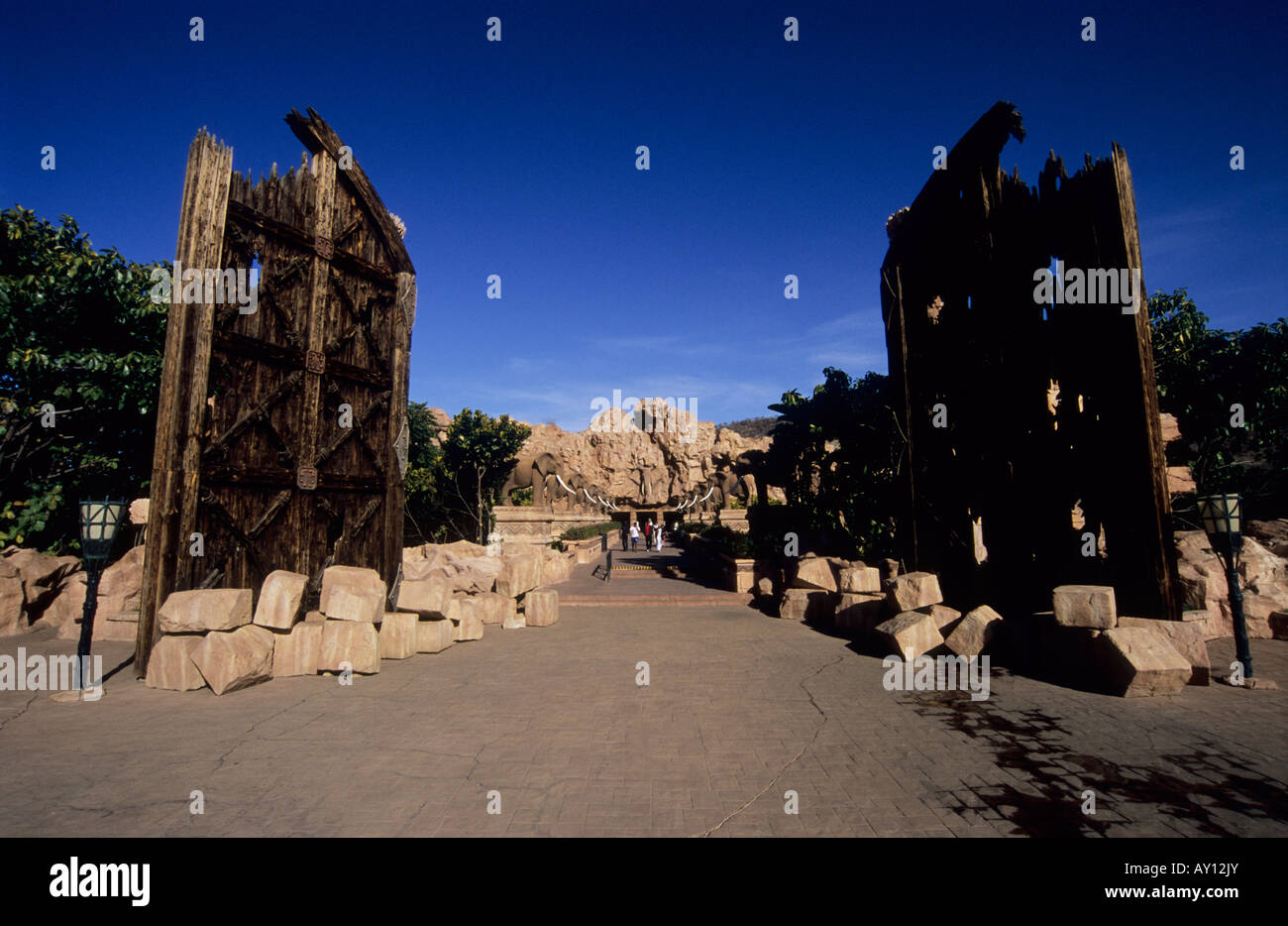 Rustenburg, South Africa, architecture, landscape, wooden gate ...