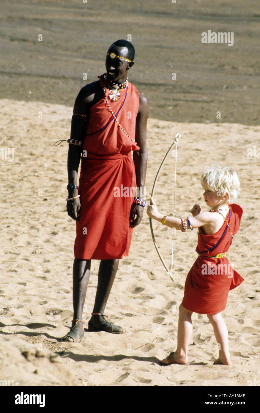 Masai bow arrow kenya masai hi-res stock photography and images - Alamy