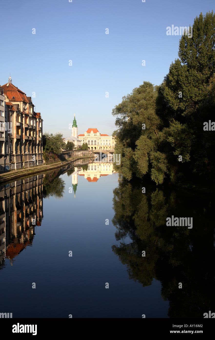 Reflections in river Crisul Repede. Oradea, Crisana, Romania Stock ...