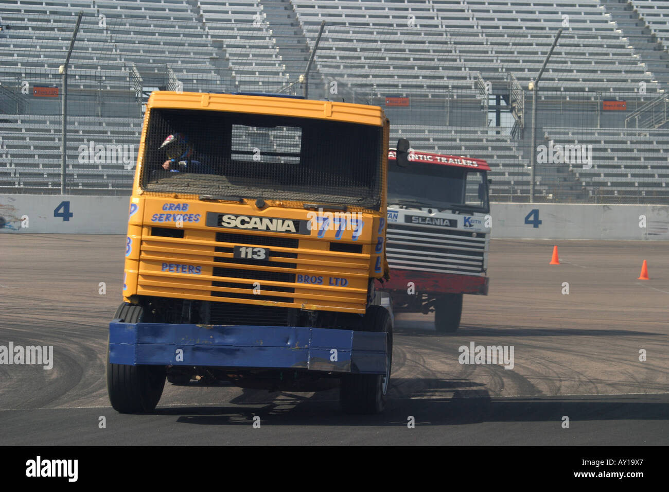 Big Rig Truck Racing Stock Photo - Alamy