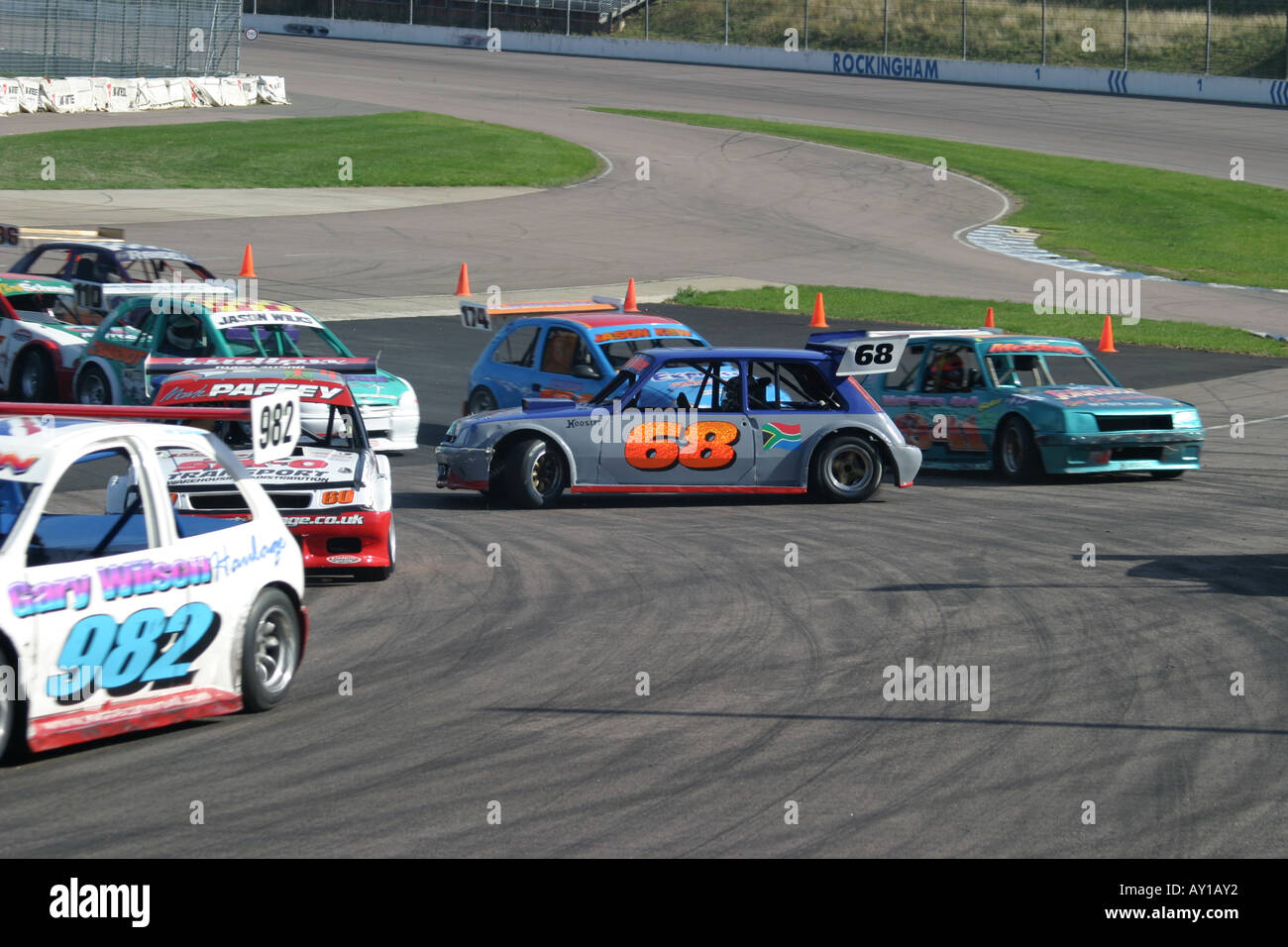 2.0l Hot Rod racing cars Stock Photo - Alamy