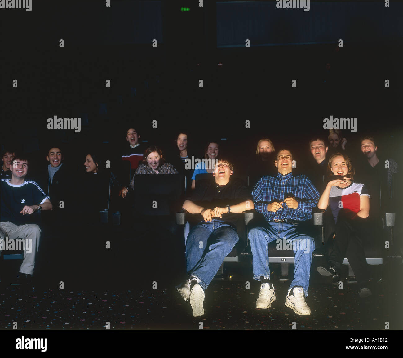 Cinema audience hi-res stock photography and images - Alamy