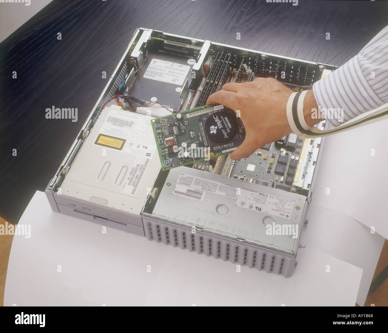 Repairmaintenance hi-res stock photography and images - Alamy