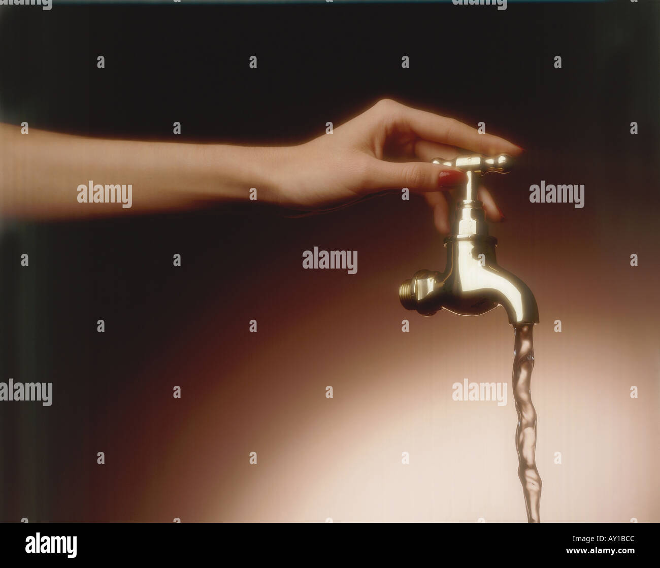 All smoke and mirrors hi-res stock photography and images - Alamy