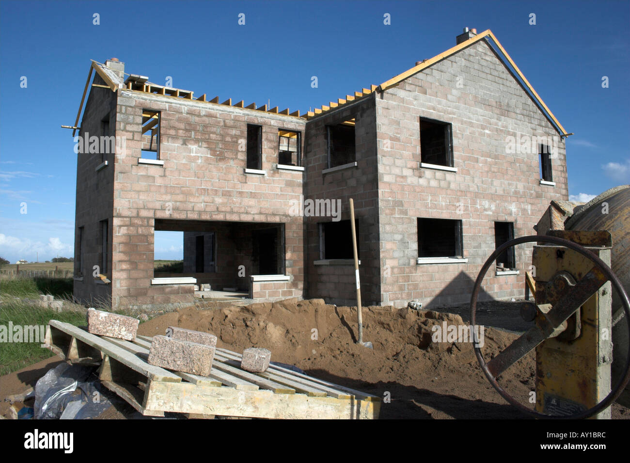 House under construction Stock Photo - Alamy