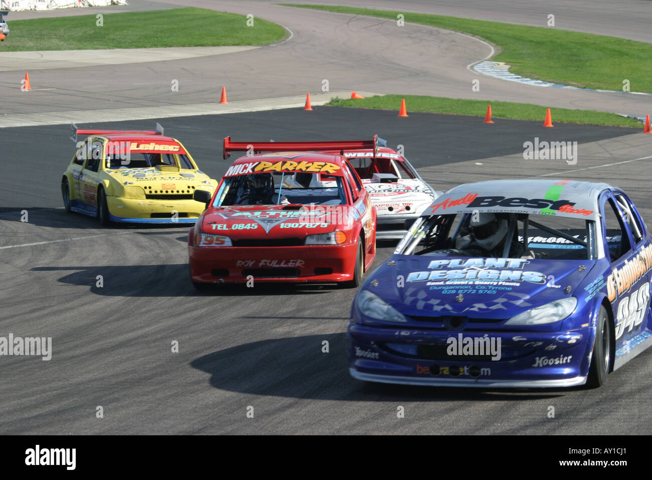 2.0l Hot Rod racing cars Stock Photo - Alamy