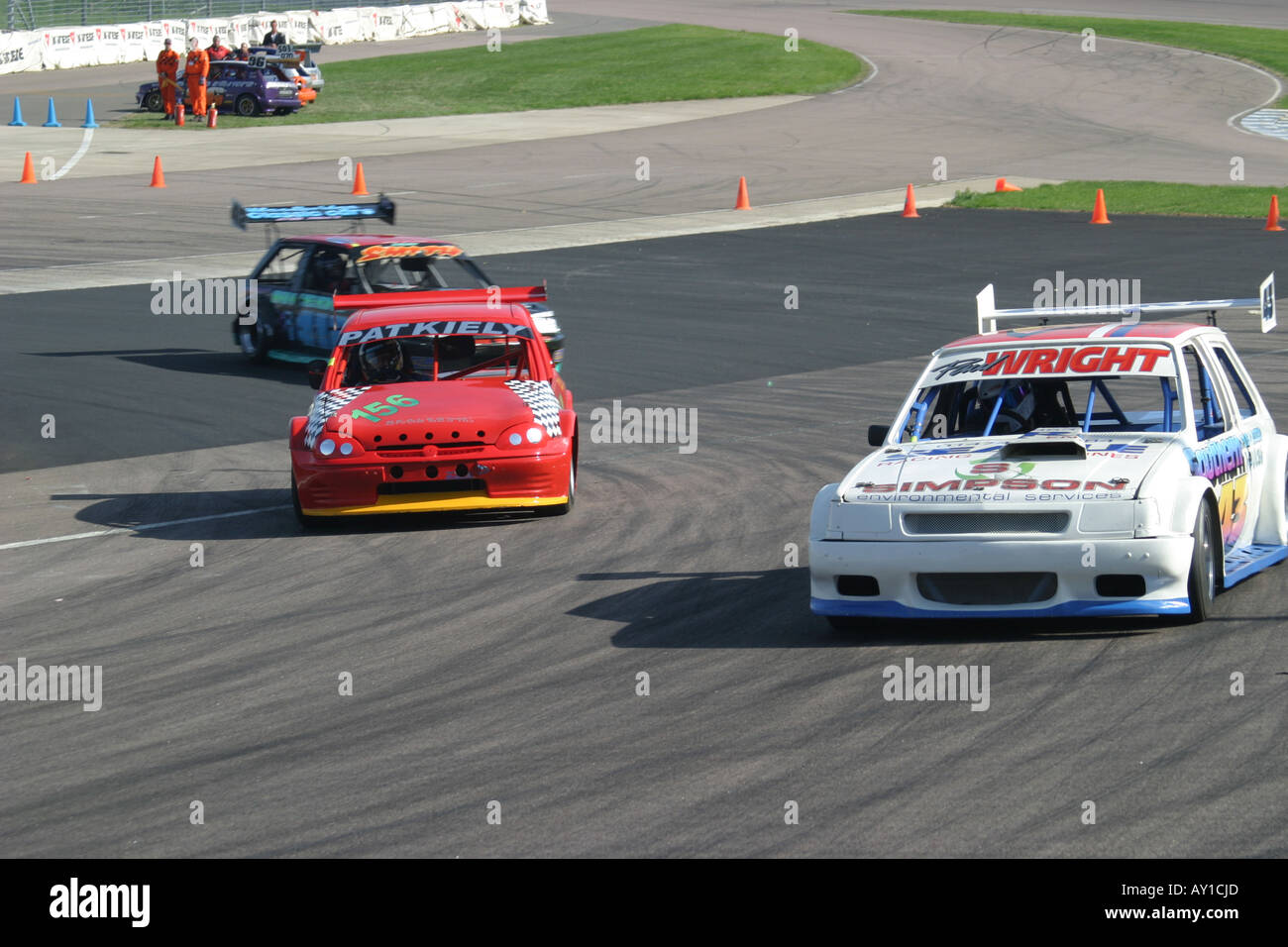 2.0l Hot Rod racing cars Stock Photo - Alamy