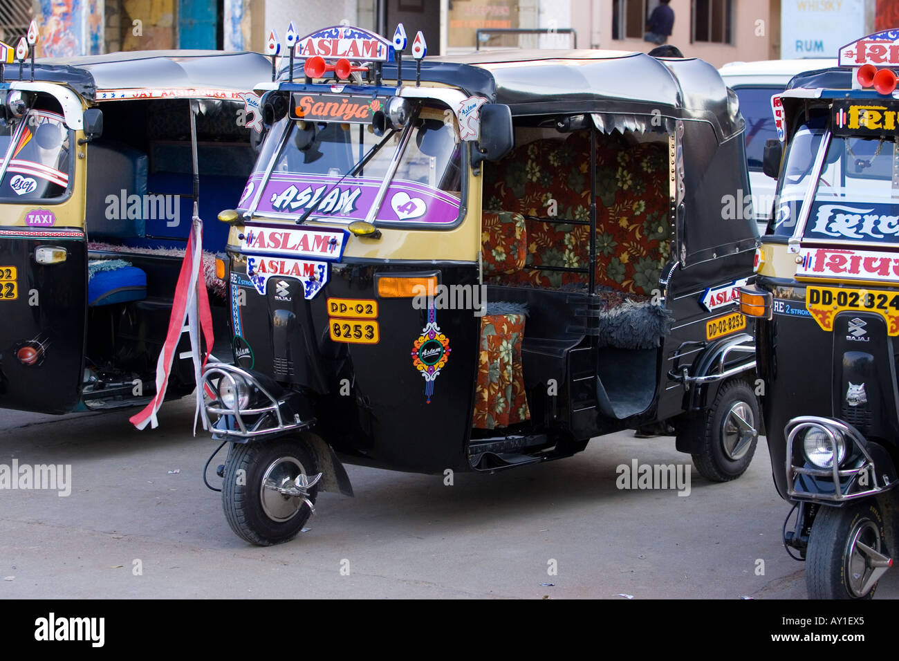 Rickshaw india hi-res stock photography and images - Alamy