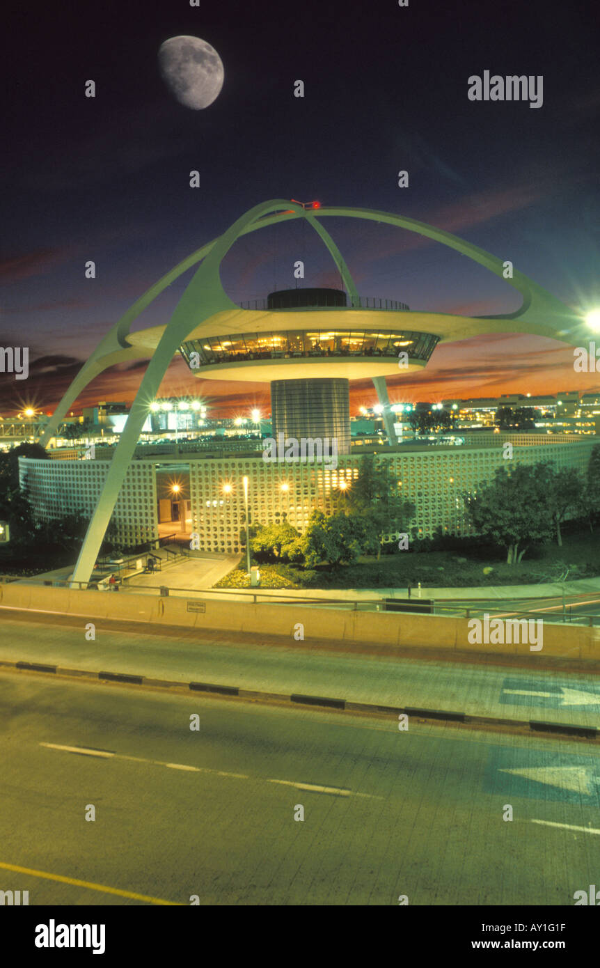 The LAX Theme building The Encounter restaurant at Los Angeles ...