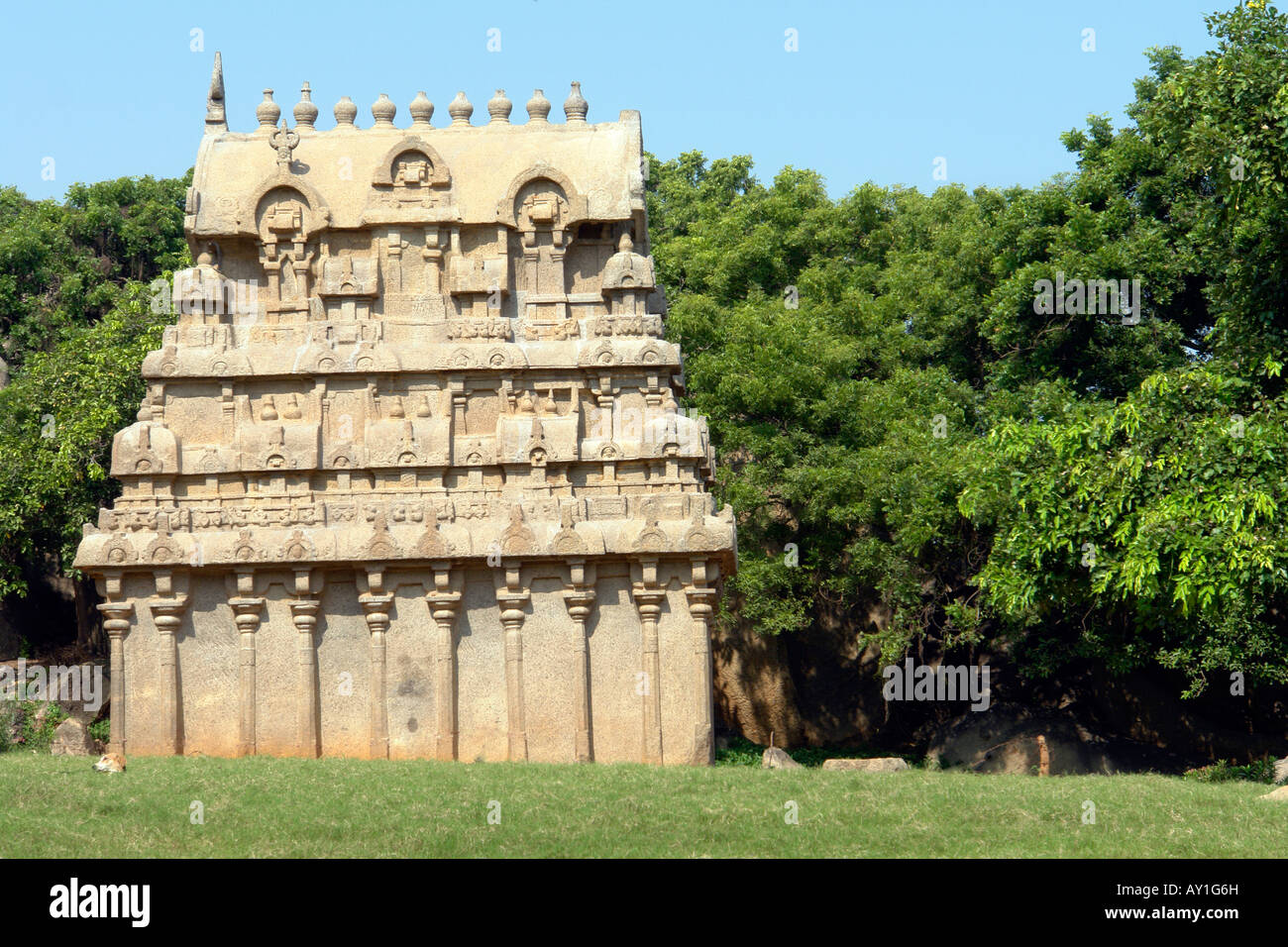 temple at mamallapuram Stock Photo - Alamy
