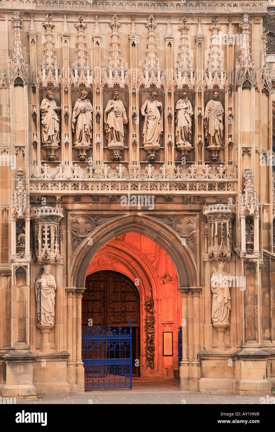 Cathedral entrance gloucester cathedral gloucester hi-res stock ...