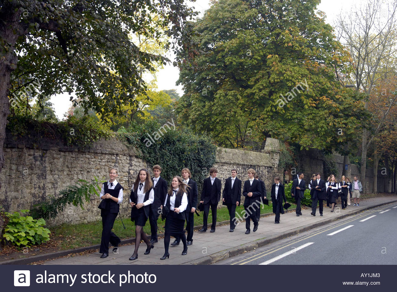 Oxford University Students Gowns High Resolution Stock Photography and ...