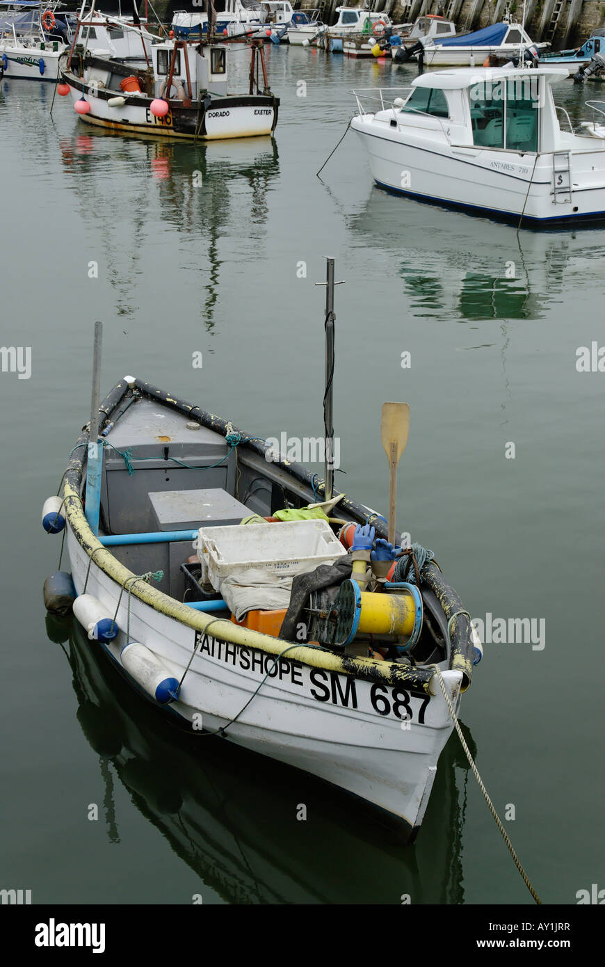 Small boats in harbour west dorset hi-res stock photography and images ...