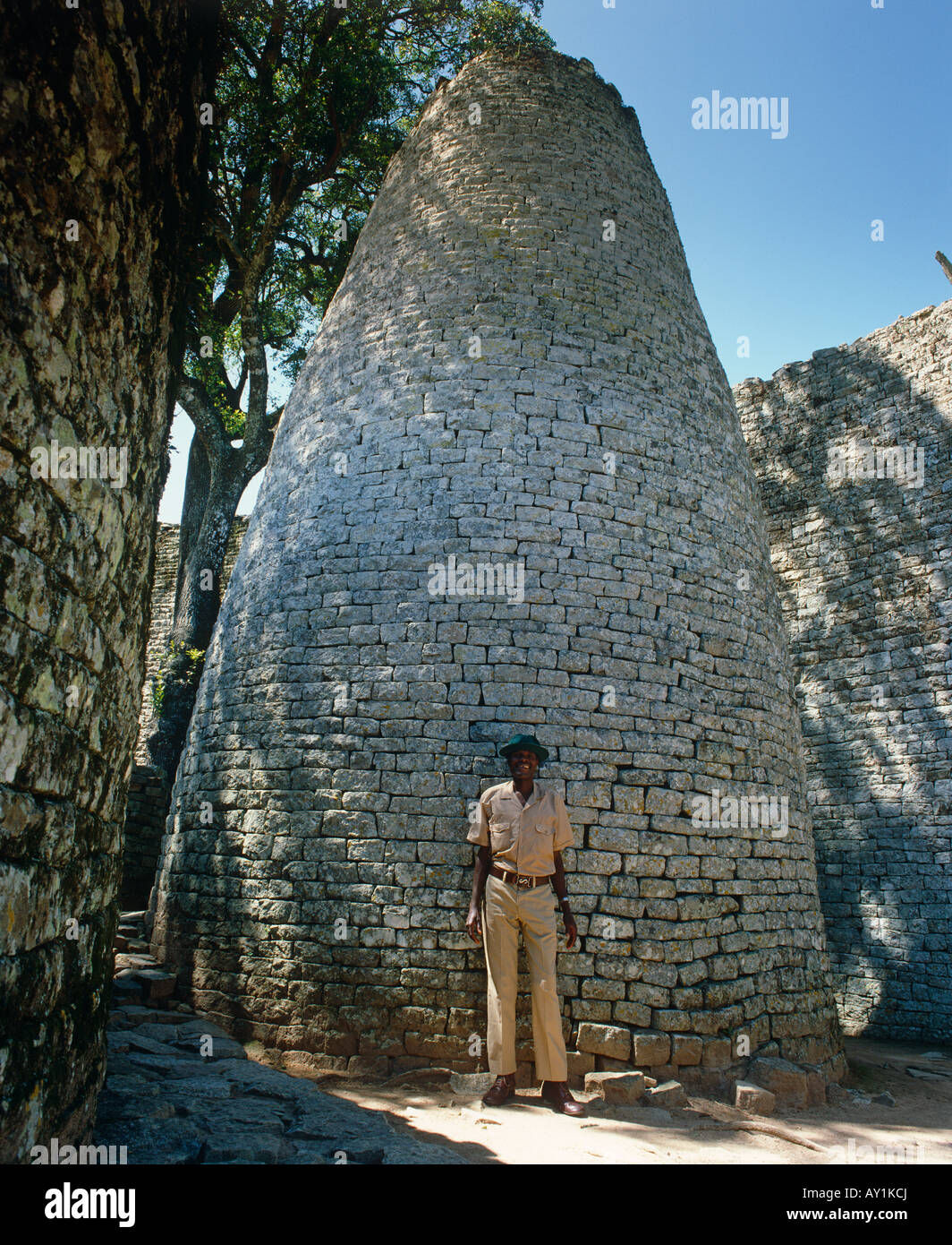 Great zimbabwe fortress hi-res stock photography and images - Alamy