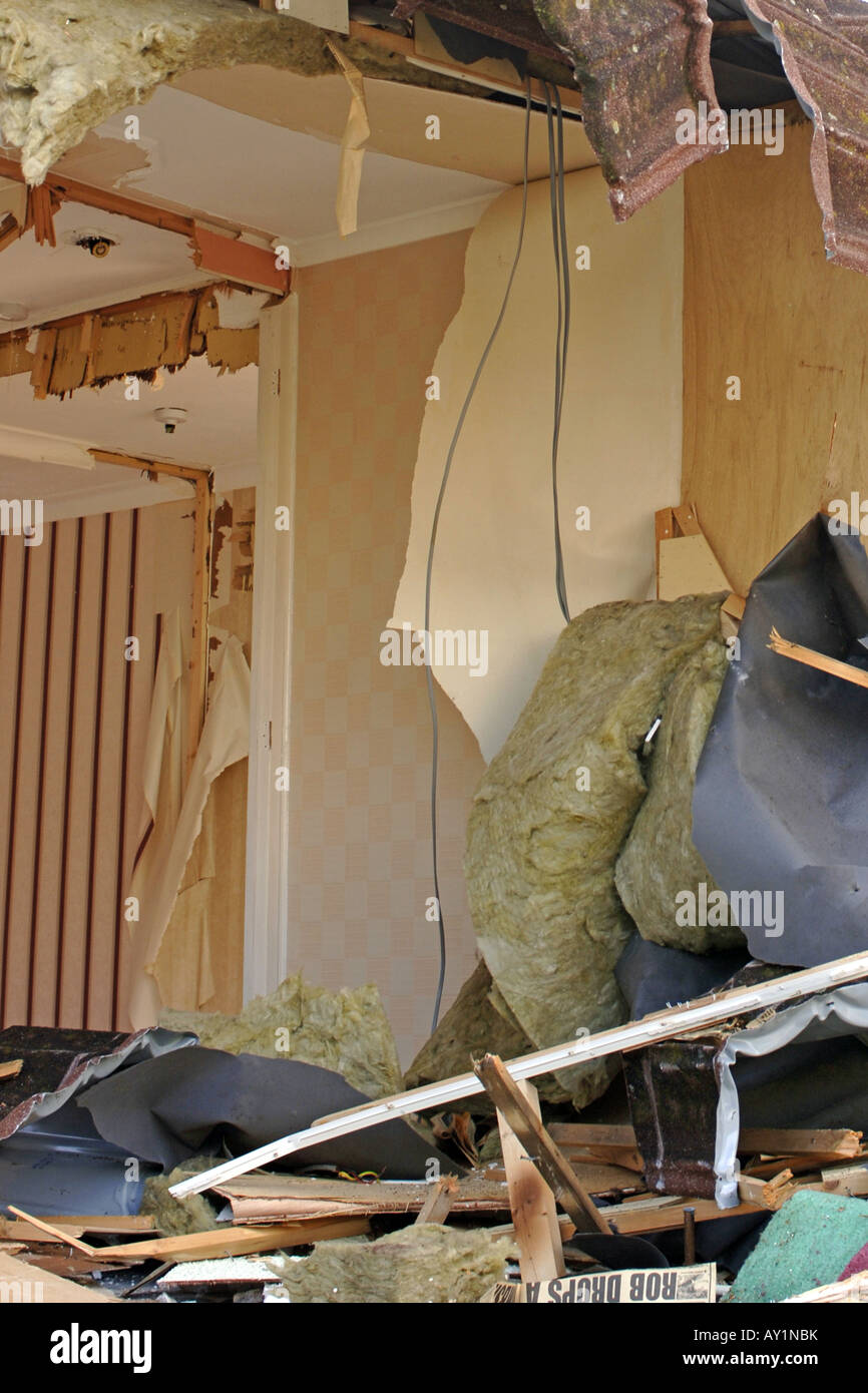 Devastation of a wrecked home after a freak tornado storm in Florida ...