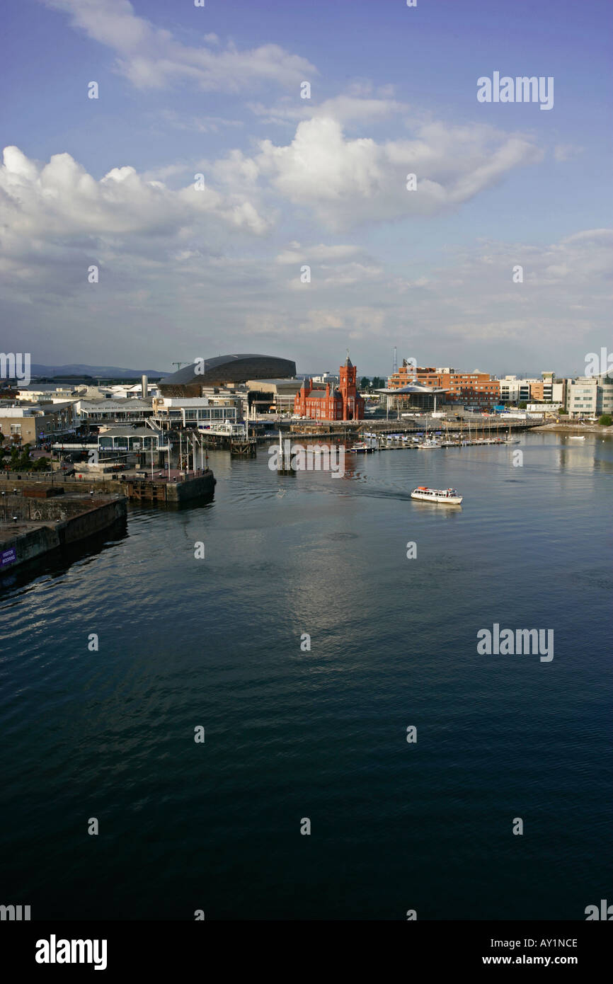 cardiff bay, showing mermaid quay, the Wales Millennium Centre Stock ...