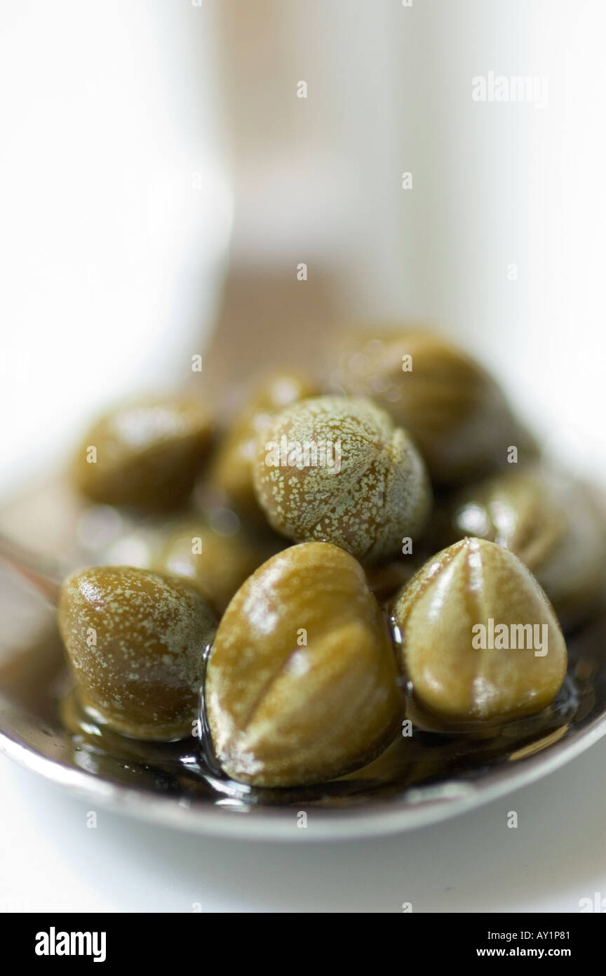 Nonpareille capers hi-res stock photography and images - Alamy