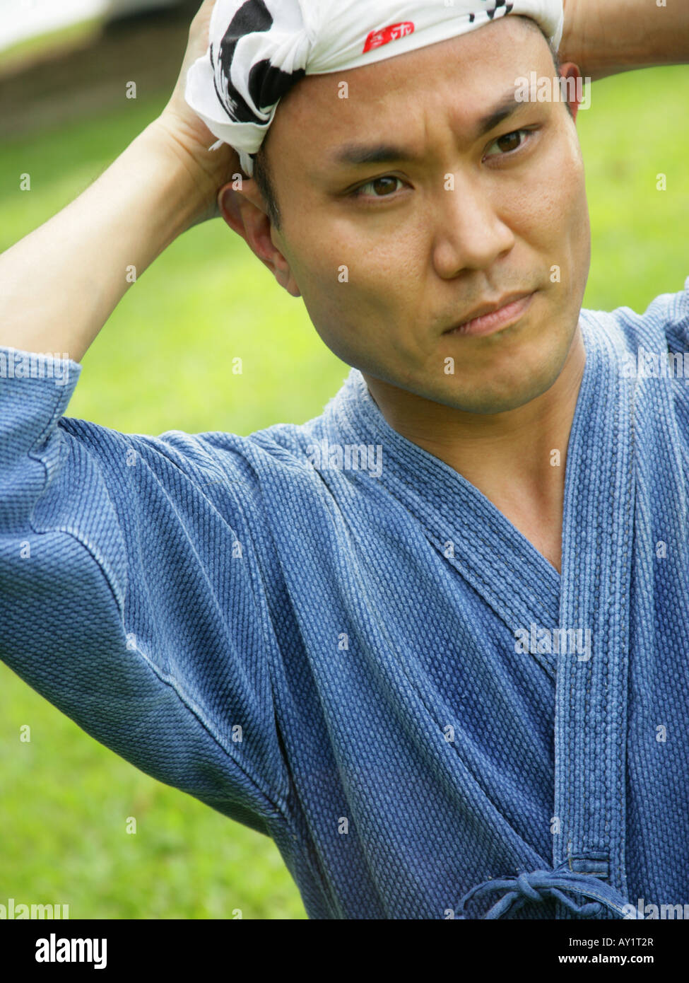 Japanese man with bandana hi-res stock photography and images - Alamy