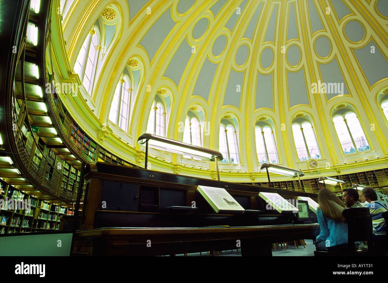 British museum ceiling hi-res stock photography and images - Alamy
