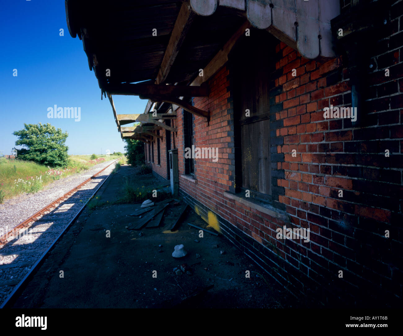 Lydd railway station hi-res stock photography and images - Alamy