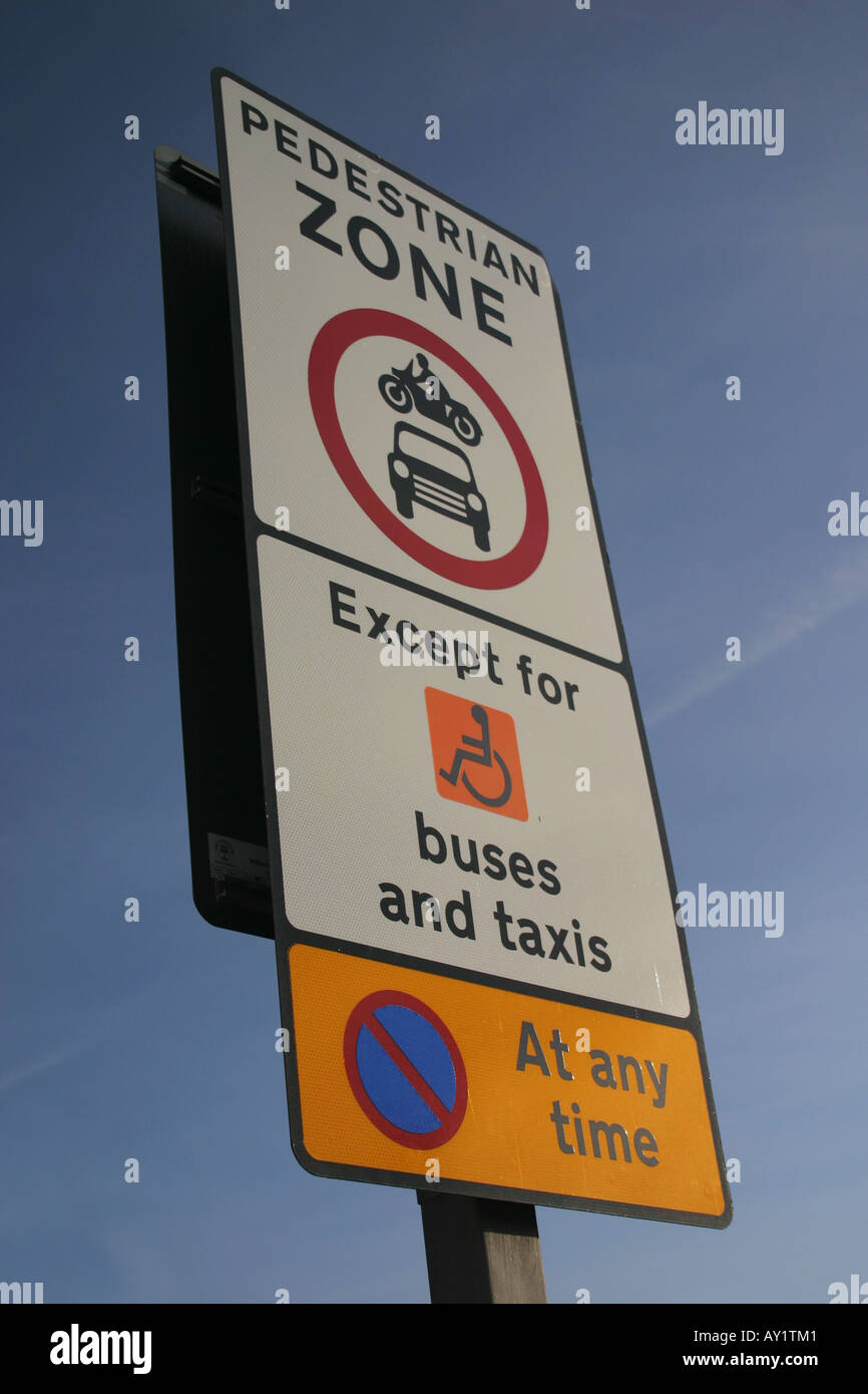Pedestrian Zone information sign Stock Photo - Alamy