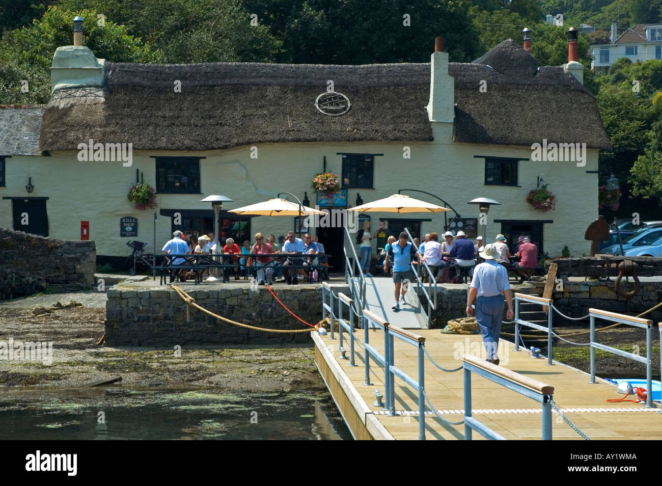 the historic pandora inn on restronguet creek between falmouth and ...